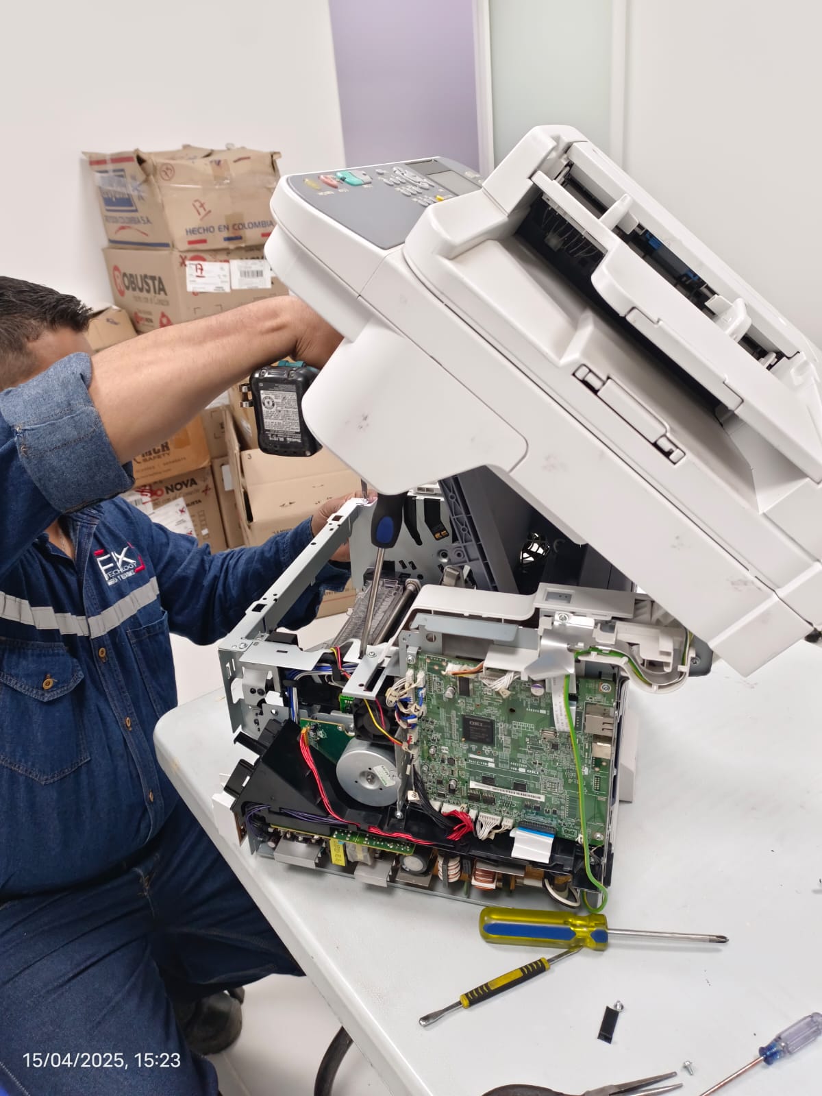 Mantenimiento de plotters HP en Bogotá